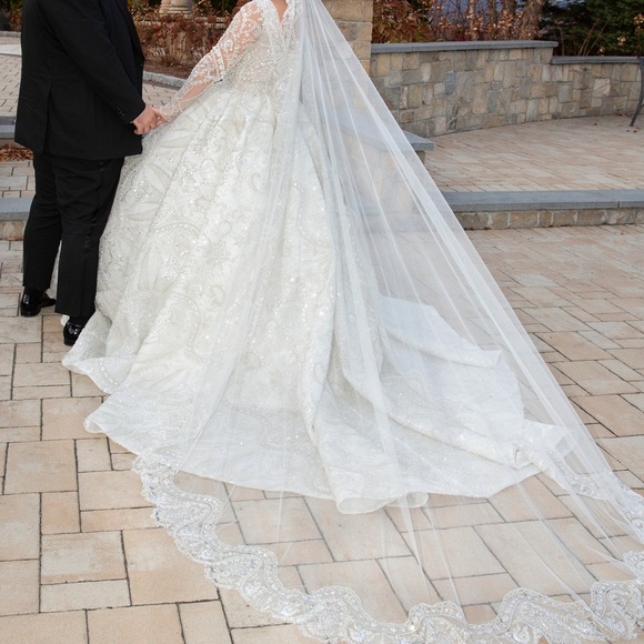 Seyhan Yucel | Dresses | Custom Made Wedding Dress And Veil From Turkey ...